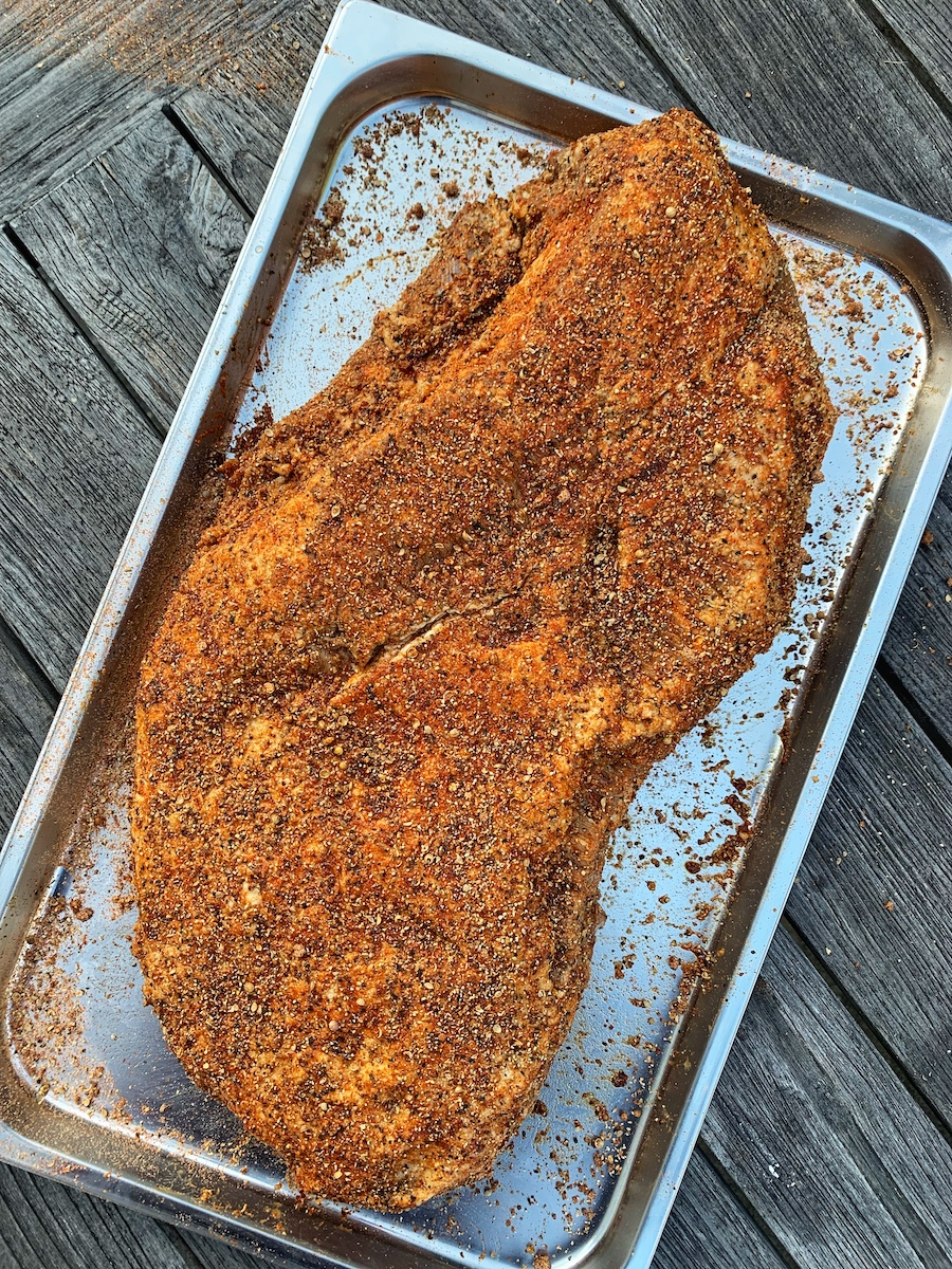 Zelf pastrami op de bbq maken - Braai BBQ